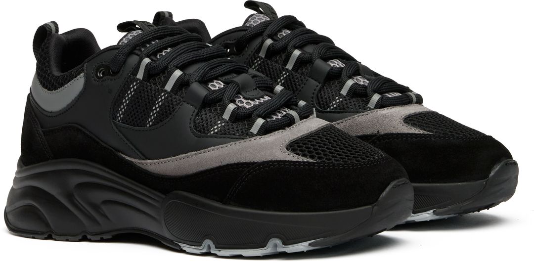 Mens Cleens Aero Runner Trainers In Onyx | SOLE