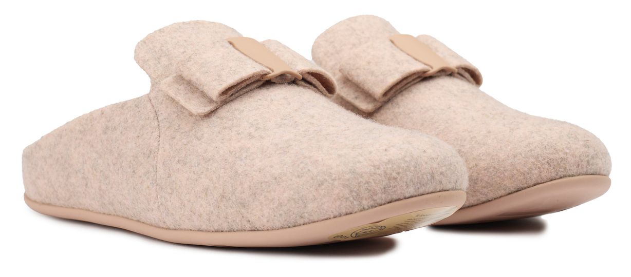 Womens Fitflop Chrissie Fleece Slippers In Beige | Soletrader