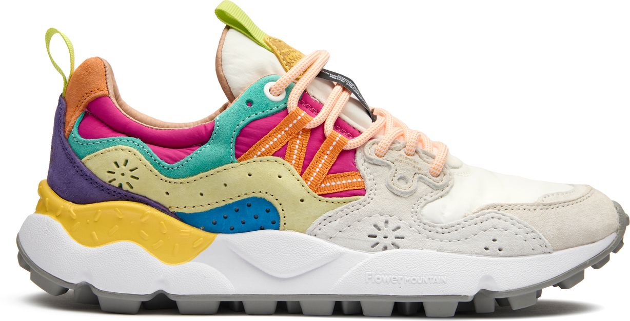 Womens Flower Mountain Yamano 3 Trainers In White/Fuchsia | Soletrader