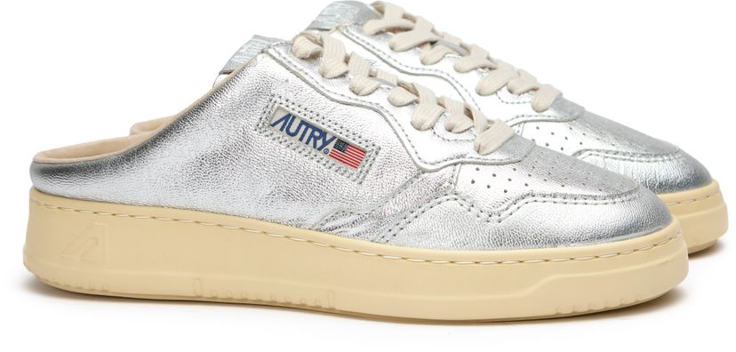 Womens Autry Medalist Mule Trainers In Silver | Soletrader